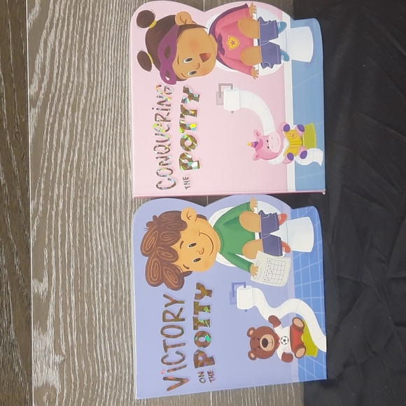 potty books | Toys | Potty Training Hard Books Set Of 2 | Poshmark